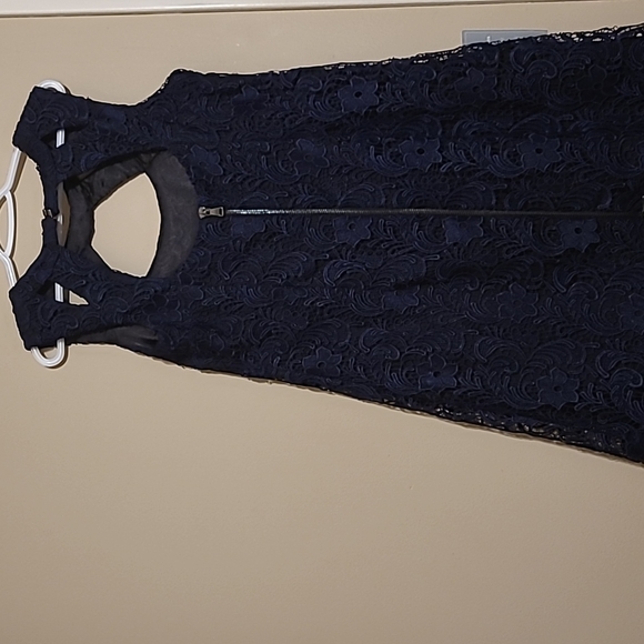 le chateau | Dresses | Le Chateau Lacey Party Wedding Dress | Poshmark